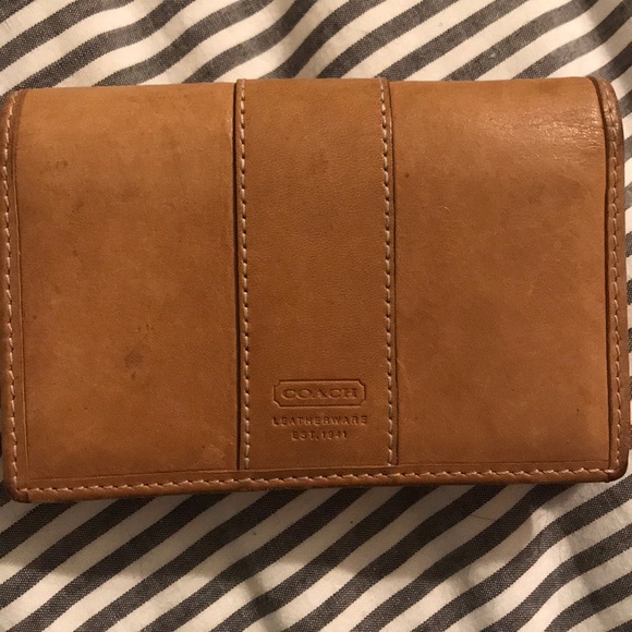 Coach | Bags | Coach Tan Leather Keychain Wallet | Poshmark
